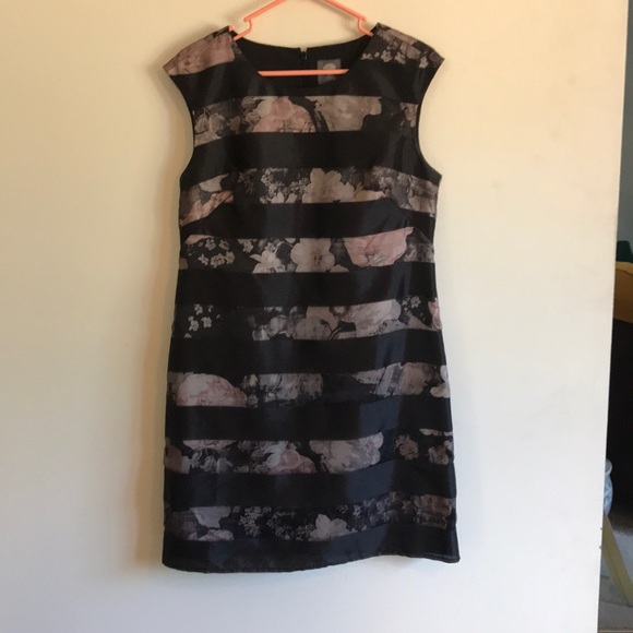 Vince Camuto | Dresses | Vince Camito Floral Overlay Midi Dress | Poshmark